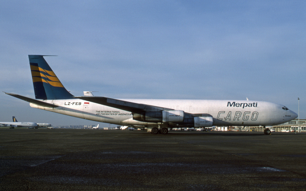 Catatan Seorang Angger: Kiprah Boeing 707 di Indonesia