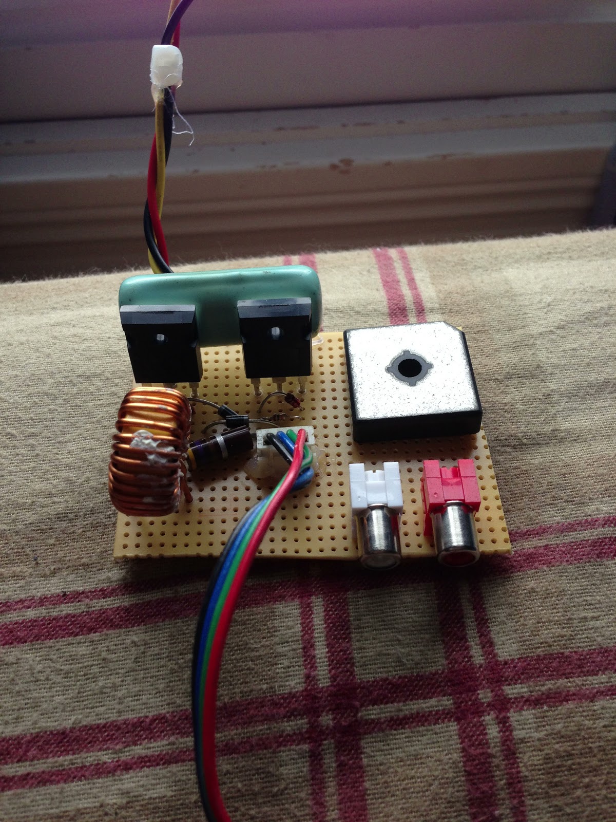 Lysandrou's Laboratory: ZVS Flyback Driver