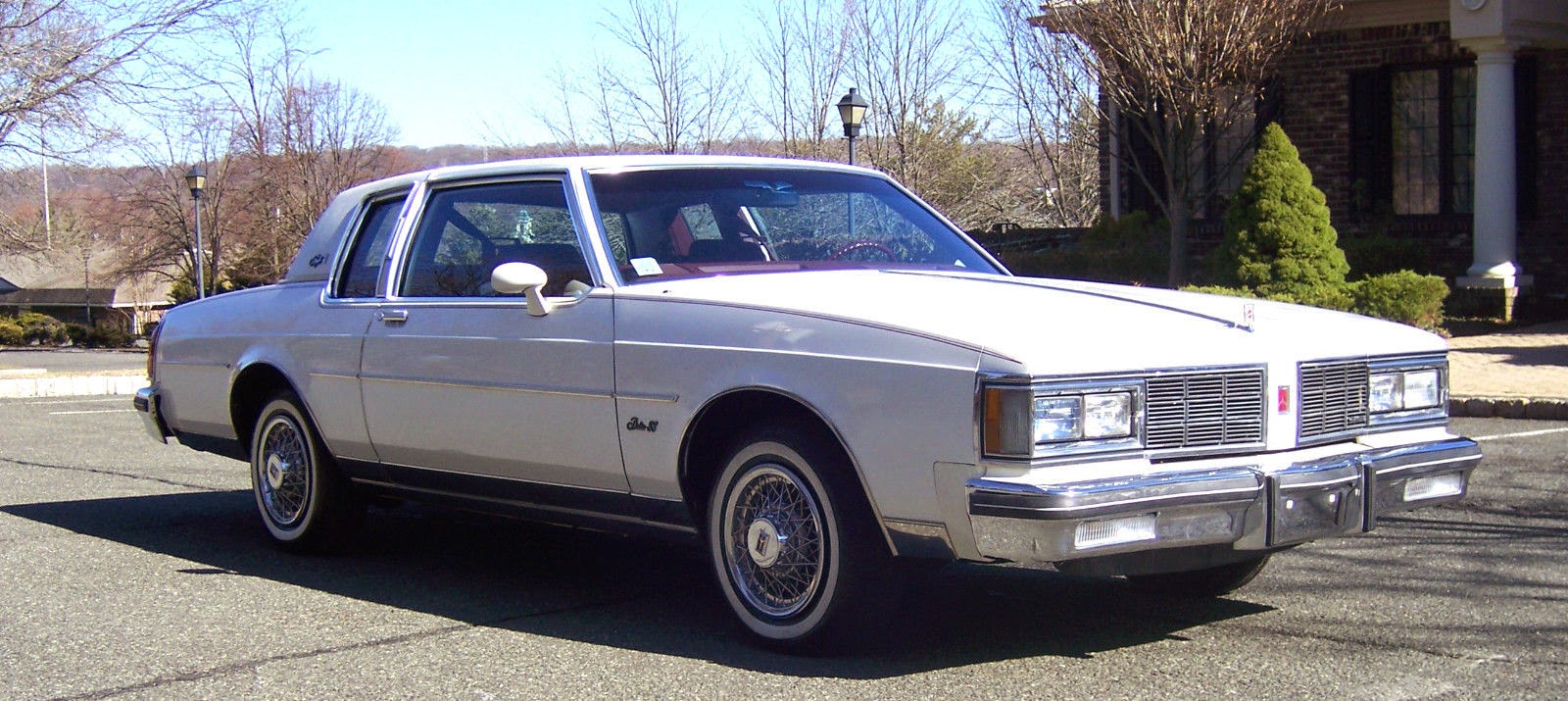 All American Classic Cars: 1983 Oldsmobile Delta 88 Royale Brougham 2 ...