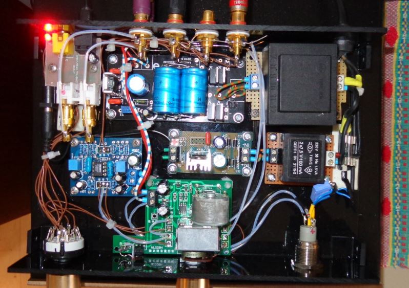 Preamplifier with remote volume control