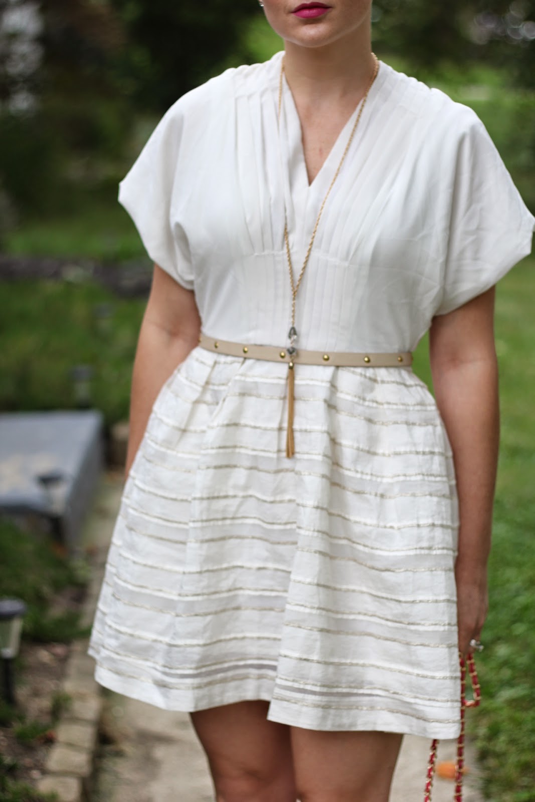 Thrift and Shout: Cute Outfit of the Day: Mystery Dress