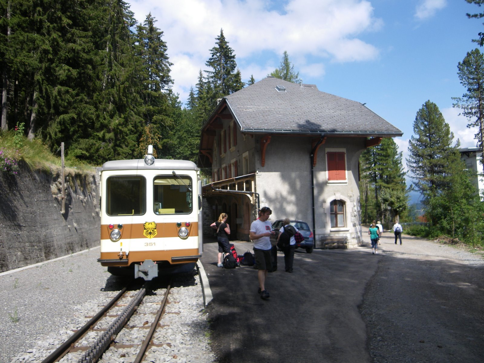 the rail thing: Aigle-Leysin