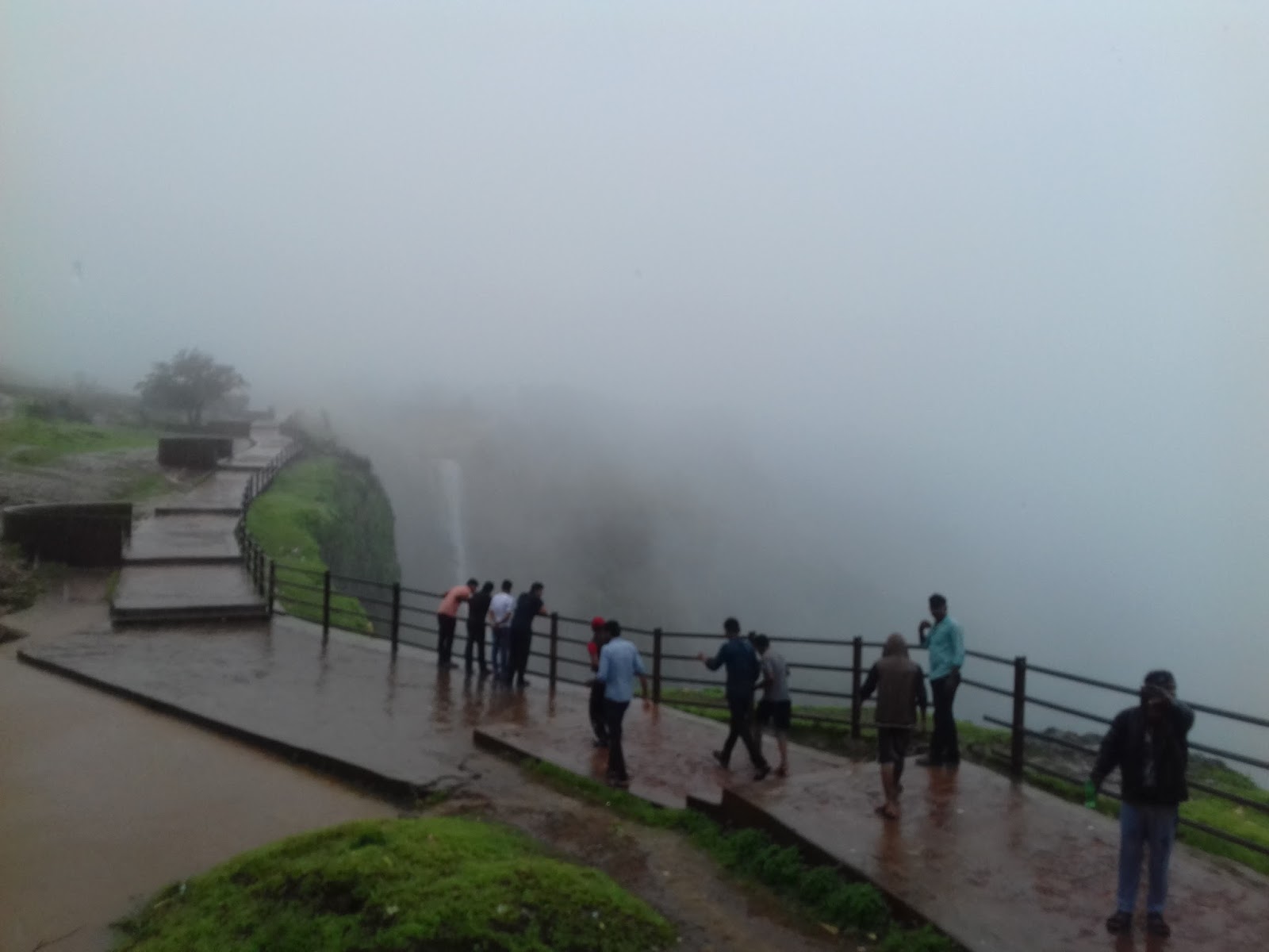 Kavlesad Point, Amboli - A malvani land of beautiful valleys ...