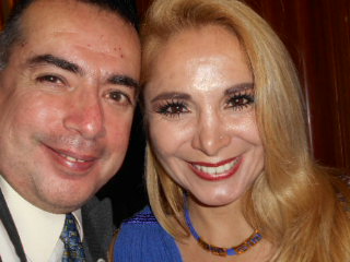 POR TU PUERTA: ALEXA ARCADIA Y ALMA ROSA ROJAS MUJERES DE EXITO