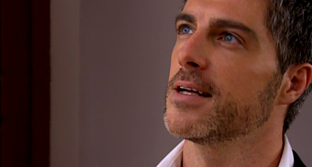 REBELDE, Segunda Temporada – Surge Martín Reverte, o pai de Roberta