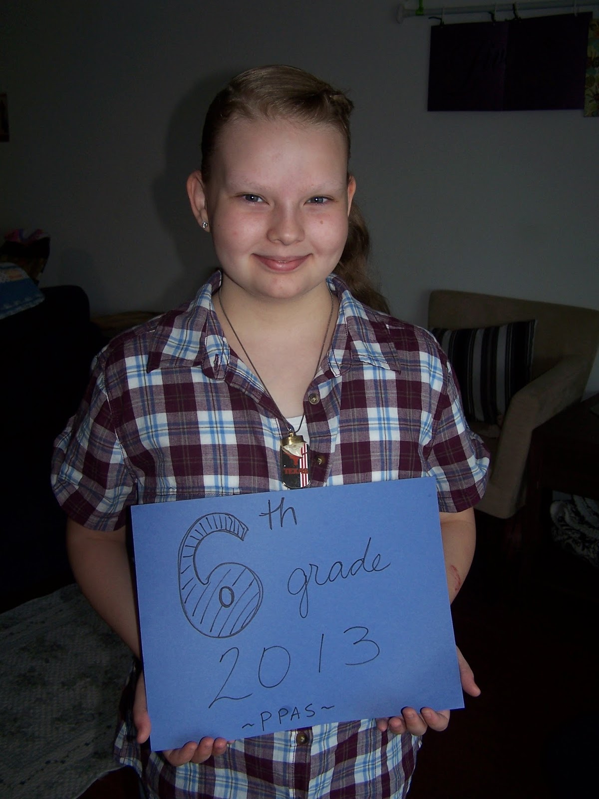 The Fun Bunch!: First day...in the 6th grade pics...