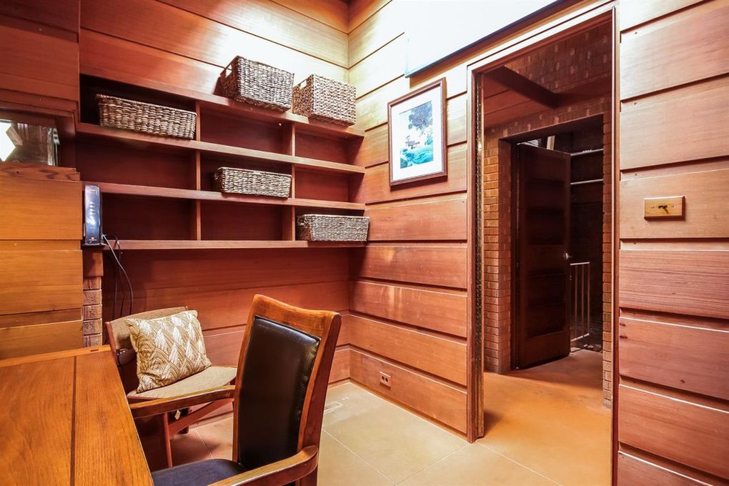 Haddock House for Sale - Designed by Frank Lloyd Wright in 1939: Most ...