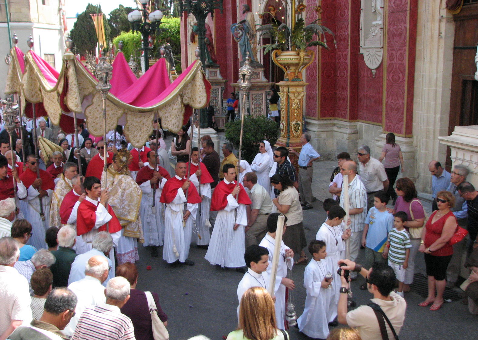 Father Julian's Blog: Corpus Christi procession