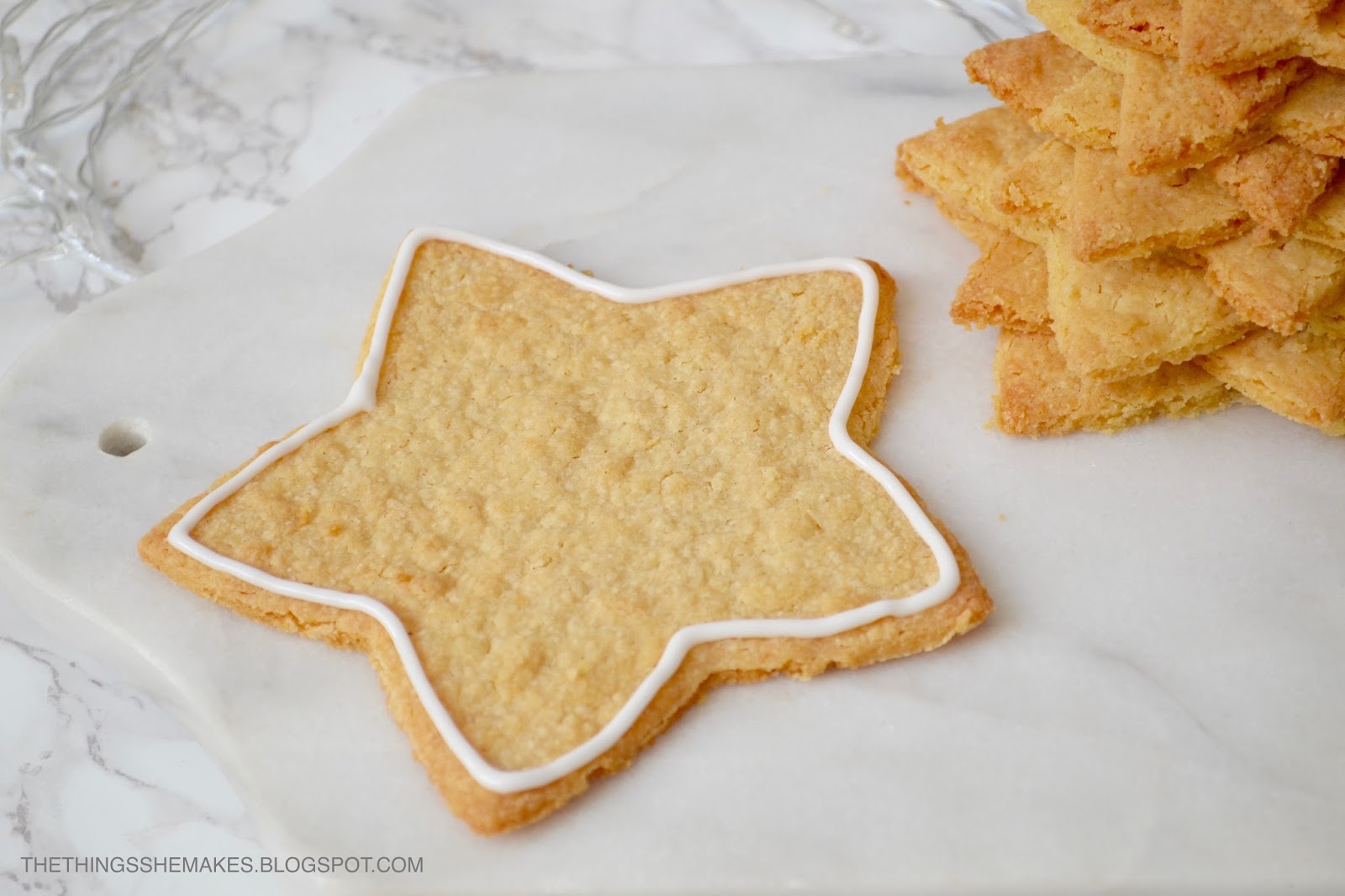 DIY Christmas | Iced Biscuit Christmas Tree & Mug Biscuits | The Things ...