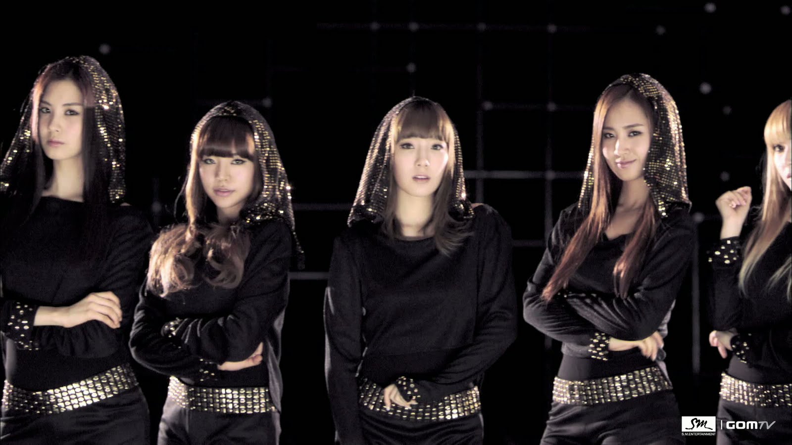 Helda World Blog: SNSD – Run Devil Run