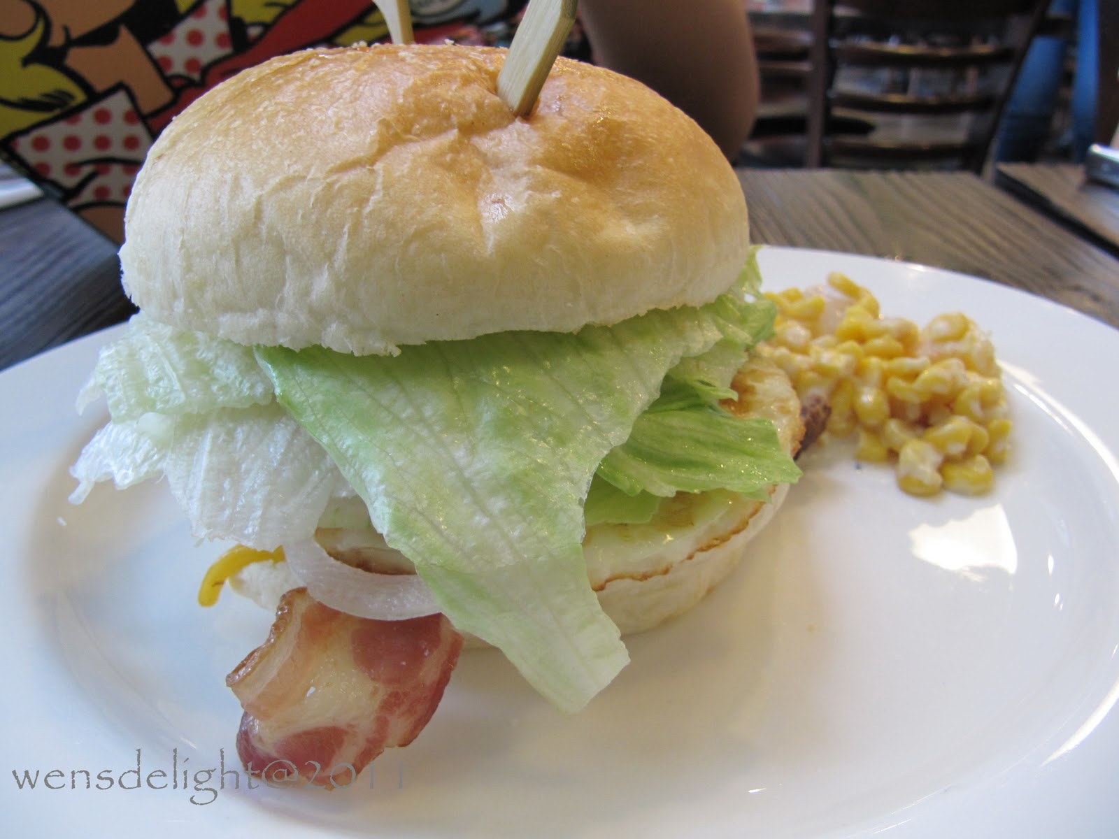 Wen's Delight: Kraze Burgers