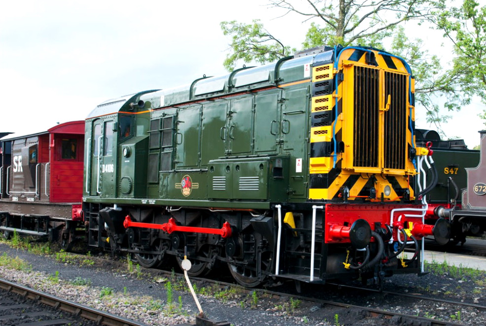 'Along These Tracks' Train Photos Site : Photo BR Class 09018 D4106 ...