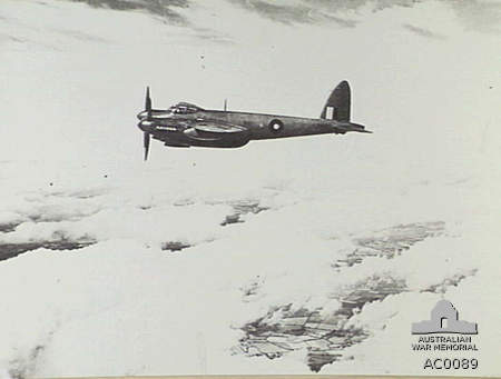 Historia i Współczesność: Mosquito Mk. VI FB