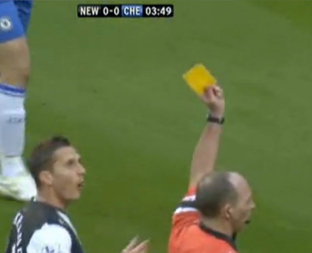 Hong Kong Referee: What Does It Take To Be a Good EPL Referee?