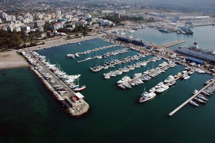 Yacht and Port Agent Montenegro: The procedures for entering the Port ...