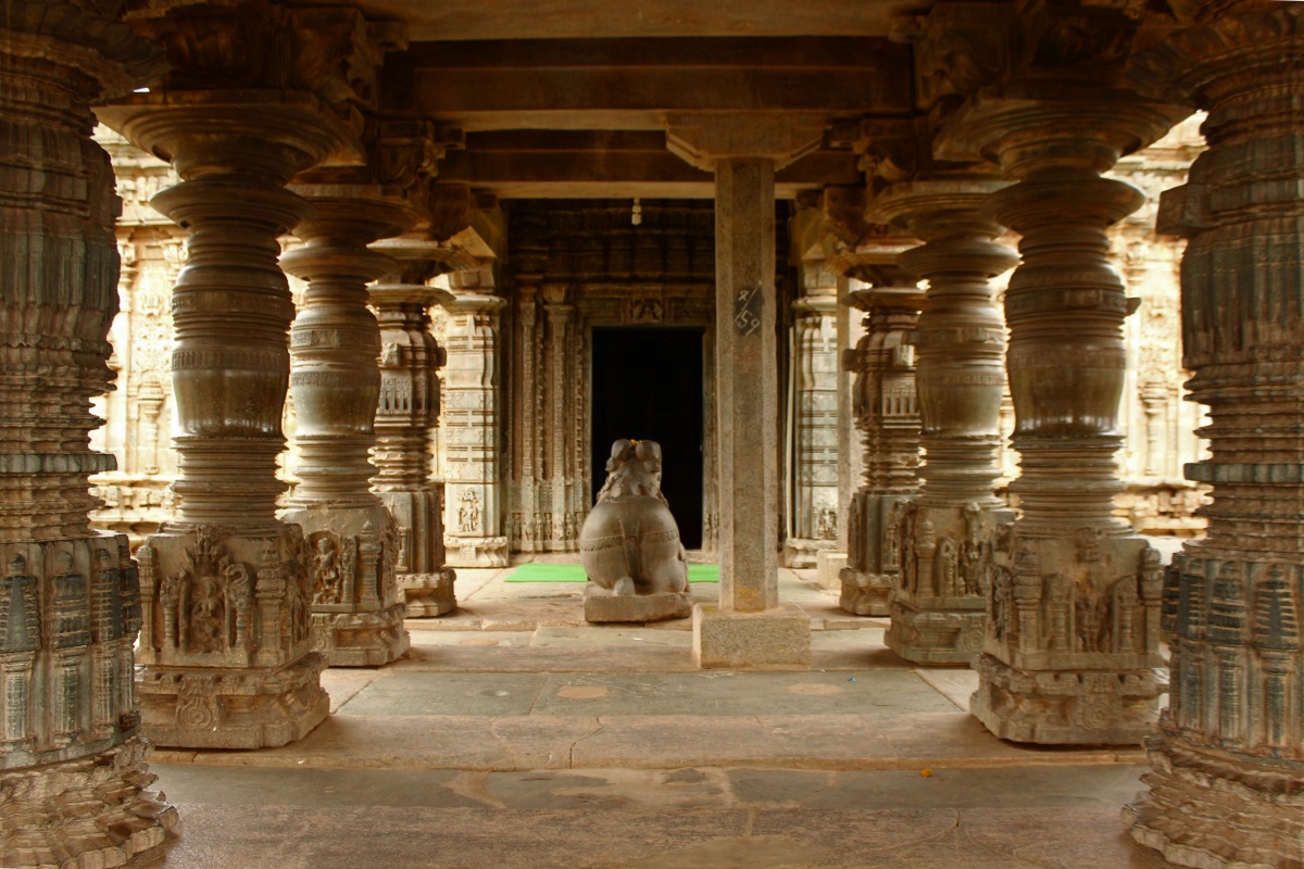 Journeys across Karnataka: Itagi Mahadeva Devasthana - part 1