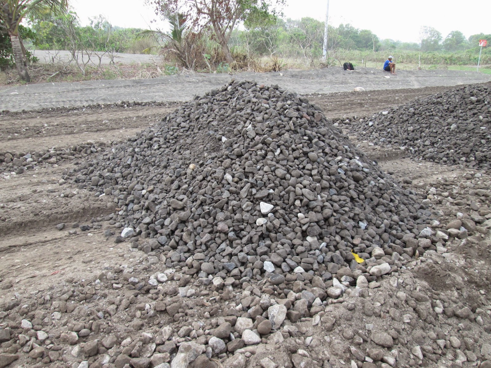 Pelaksanaan Pekerjaan Lapis Pondasi Agregat Kelas A dan Agregat Kelas B ...