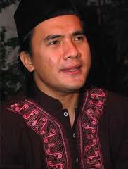 Profil dan Biodata Saiful Jamil | Profil Artis Terbaru