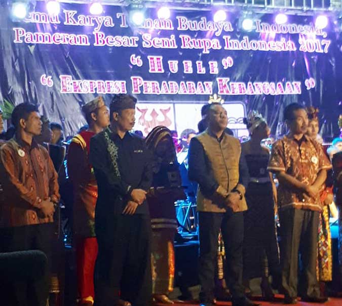 66 Seniman Pameran Seni Rupa Di Ambon - Maluku Post