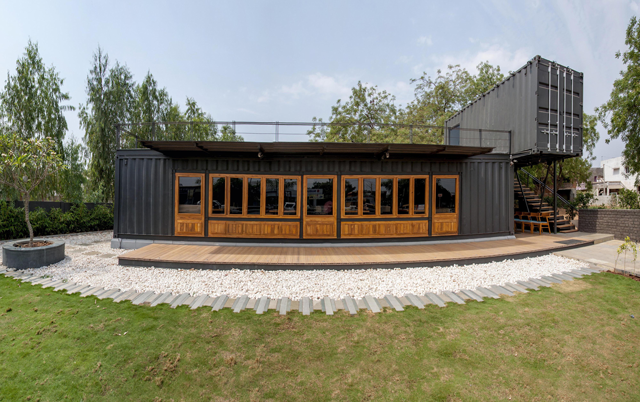 Shipping Container Bistro Design | The Best Idea For Container Design
