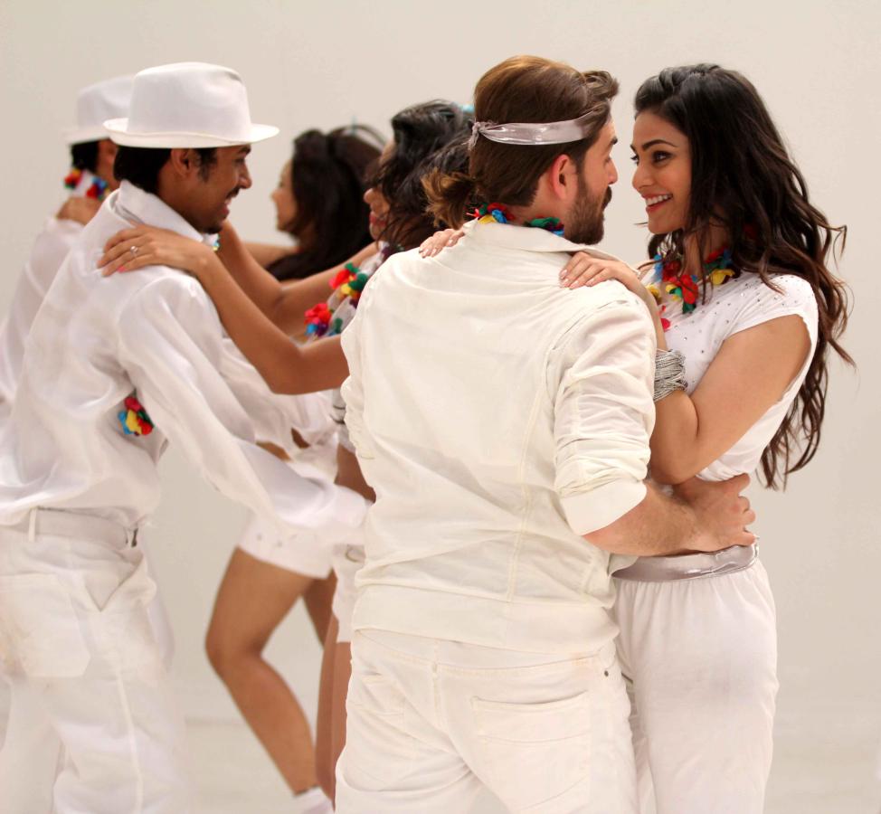 Shortcut Romeo Movie Stills latest photos ~ Movie Galleryz.in