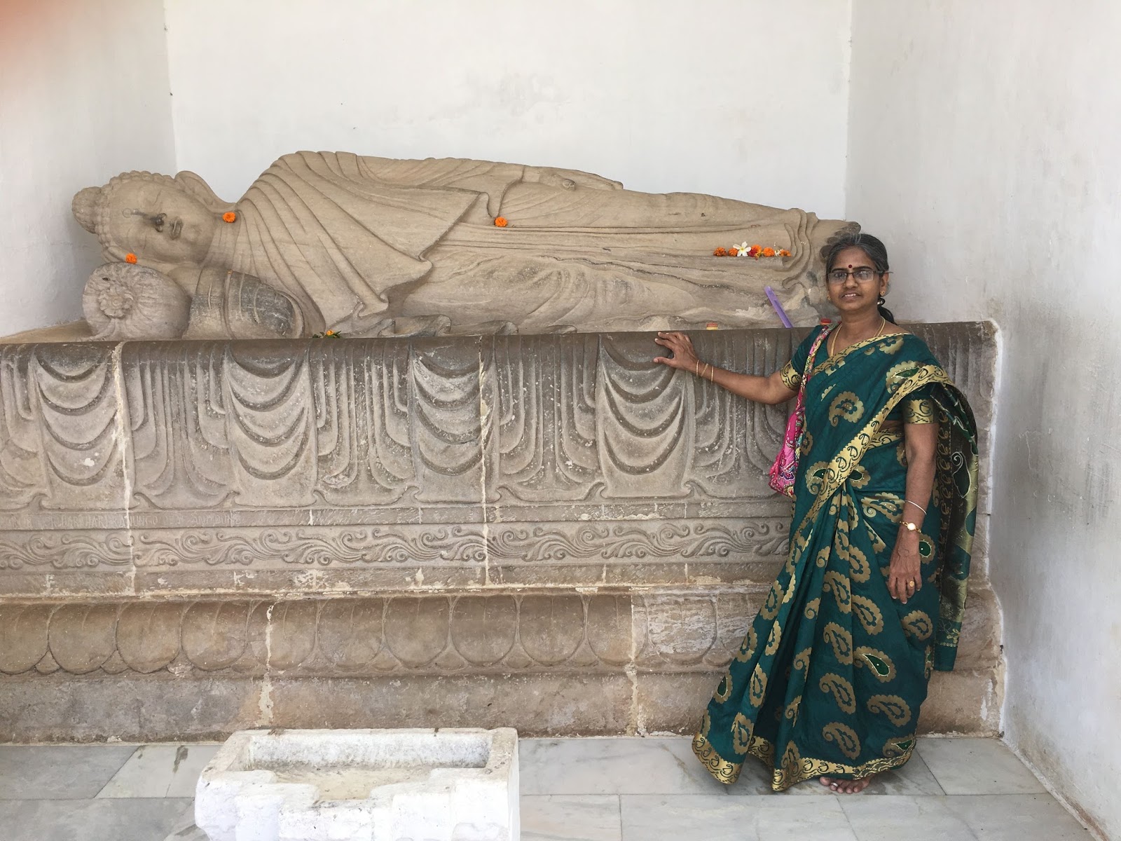 Kapali's Canvas: November 2016