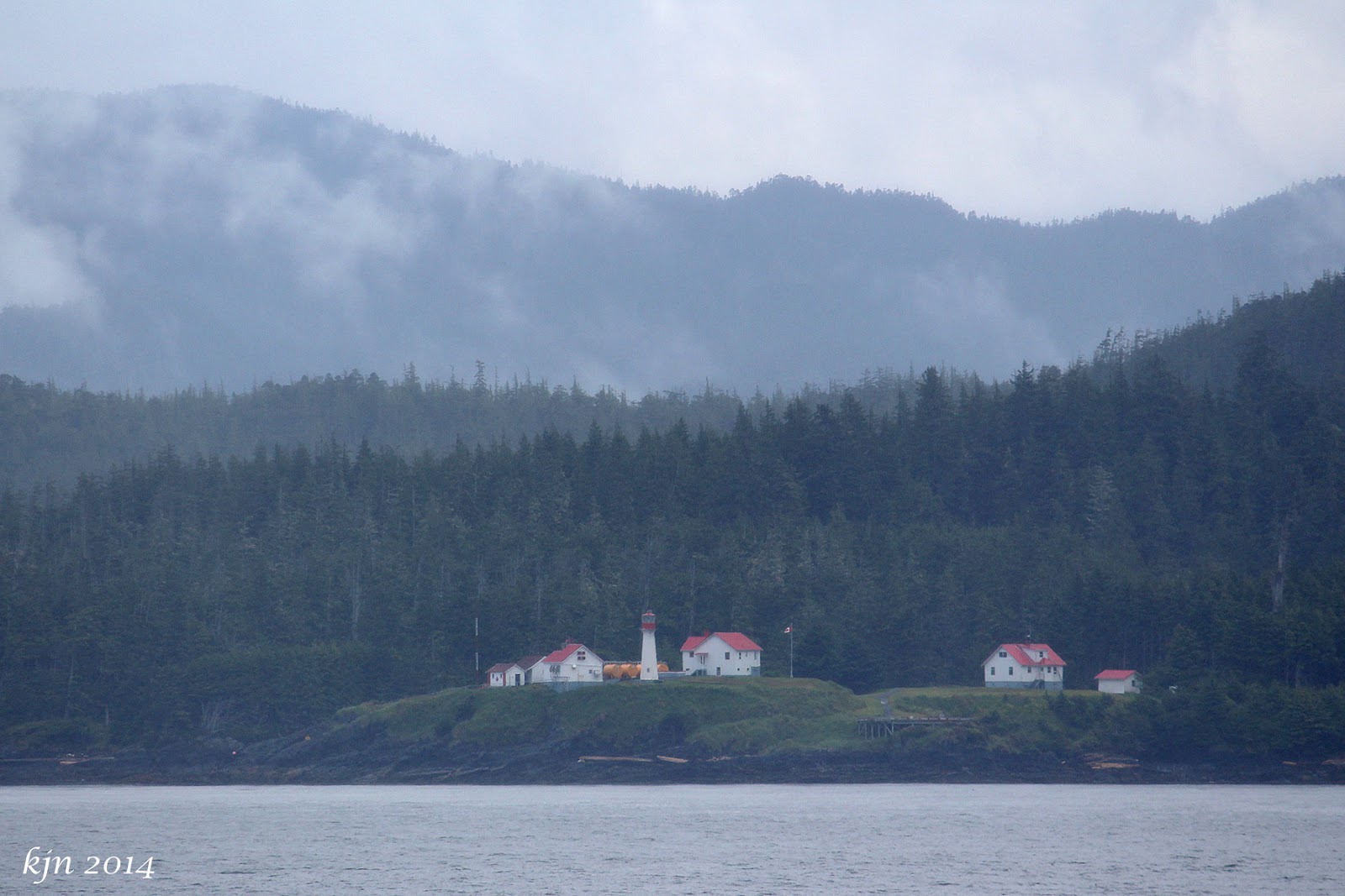 The Outskirts of Suburbia: Scarlett Point Lighthouse
