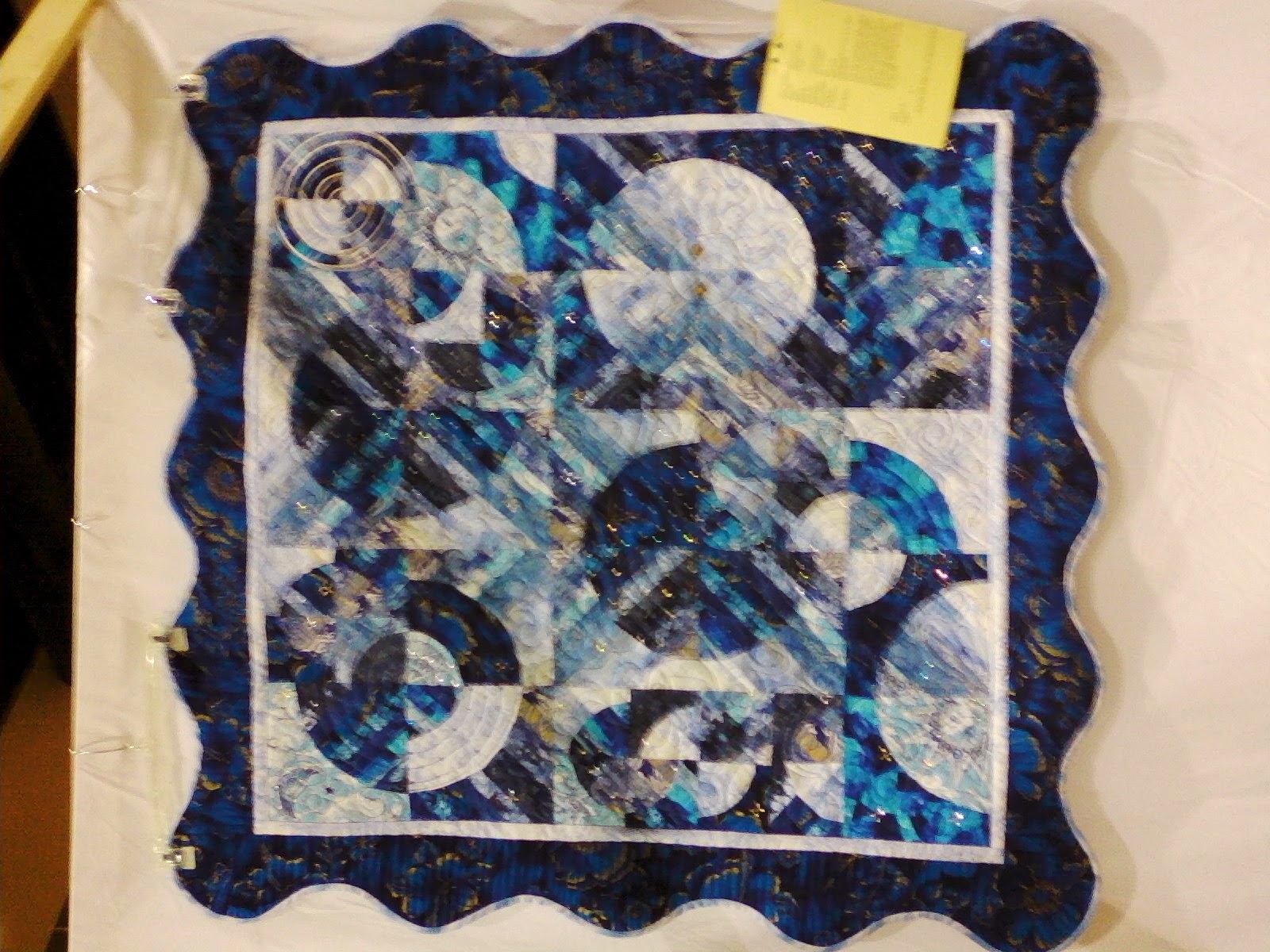 Inch Worm Fabrics: Tricities Quilt Show