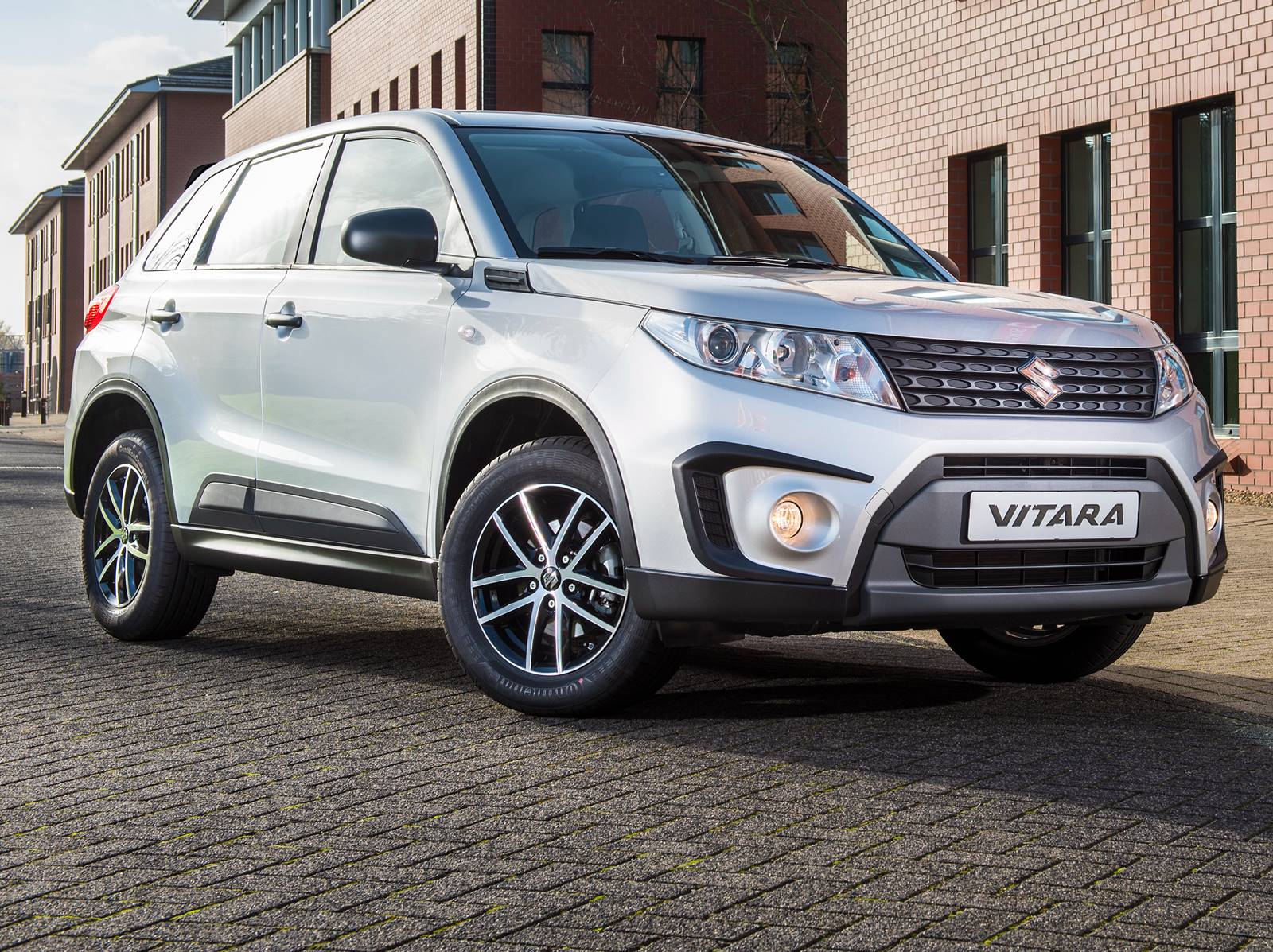 HISTÓRIA EM FOTOS - SUZUKI VITARA - Guscar