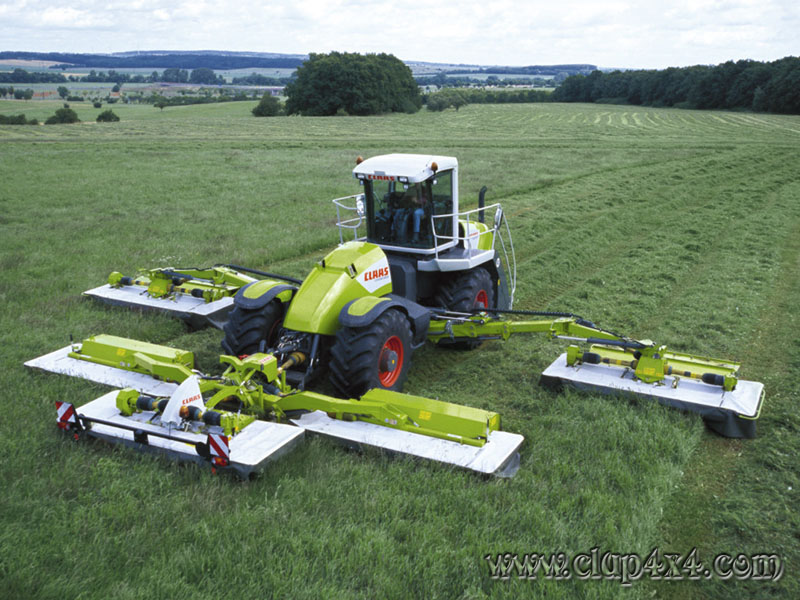 Tractors - Farm Machinery: Claas Cougar