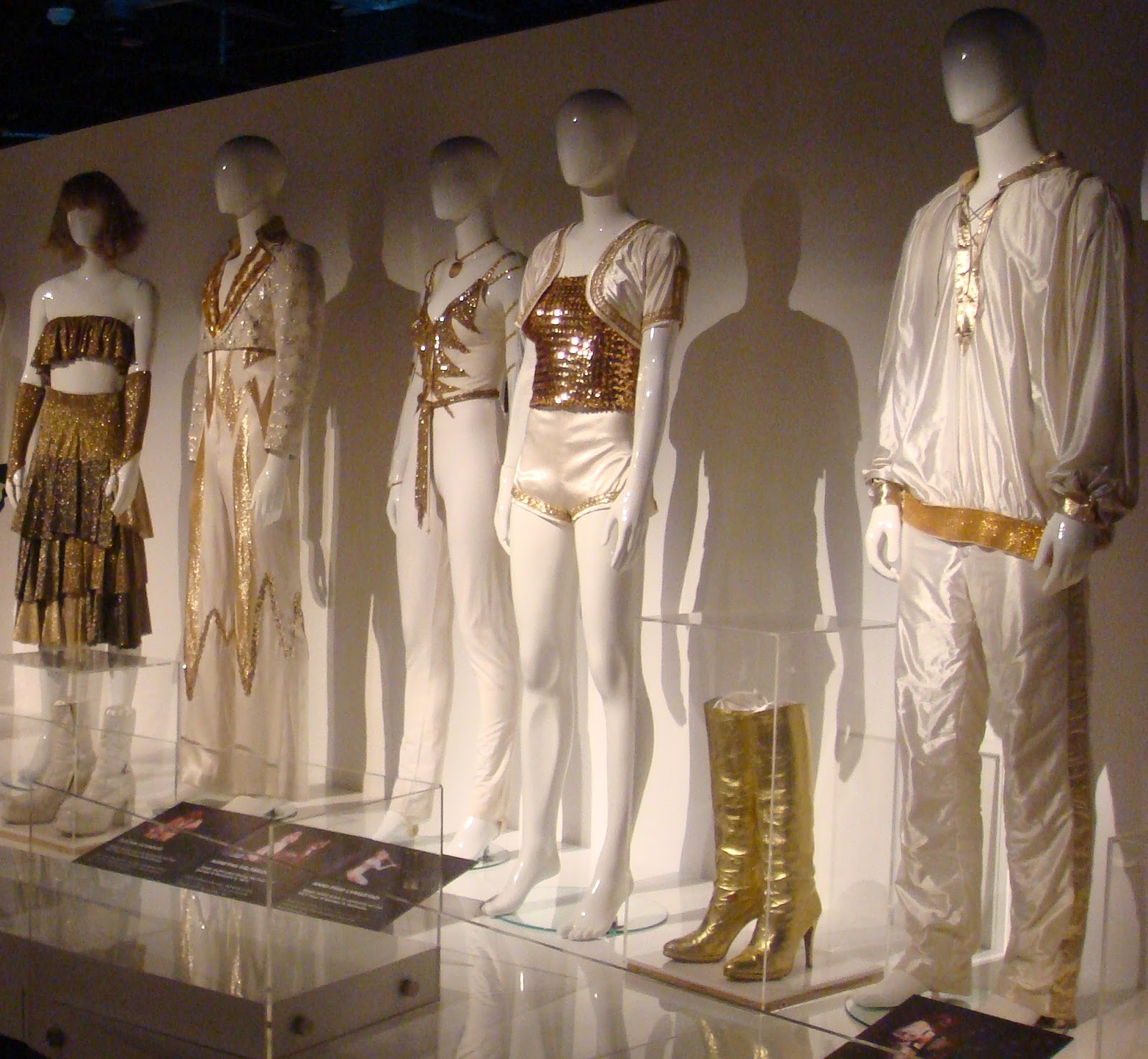 ABBAFanatic: ABBA In Australia 3 March 1977 - 1st Sydney Concert