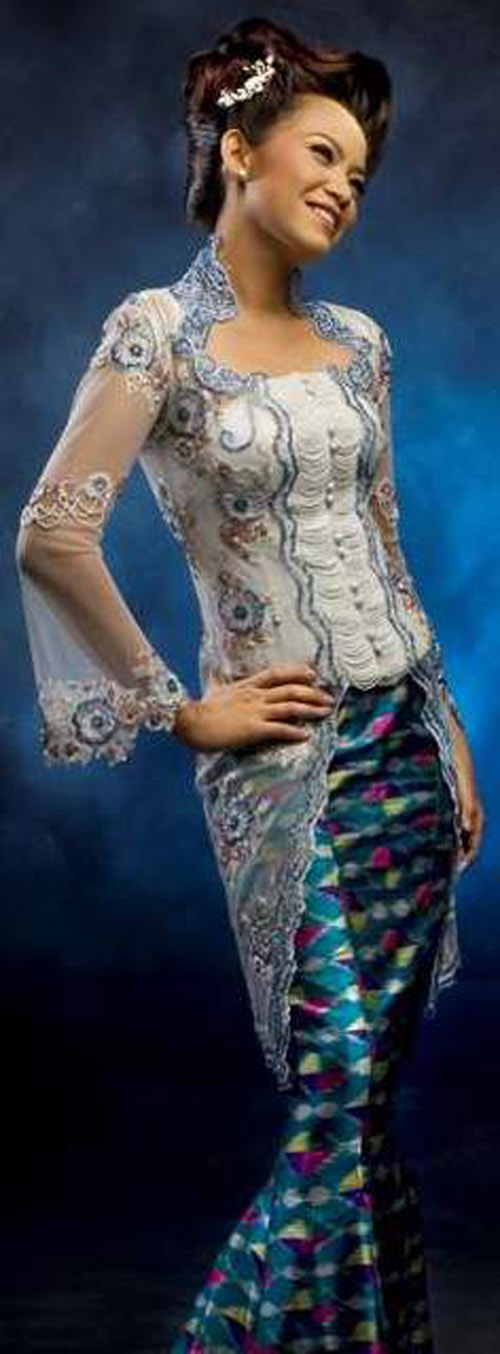 Wedding Dresses! Development of Modern Kebaya Fashion From Indonesia