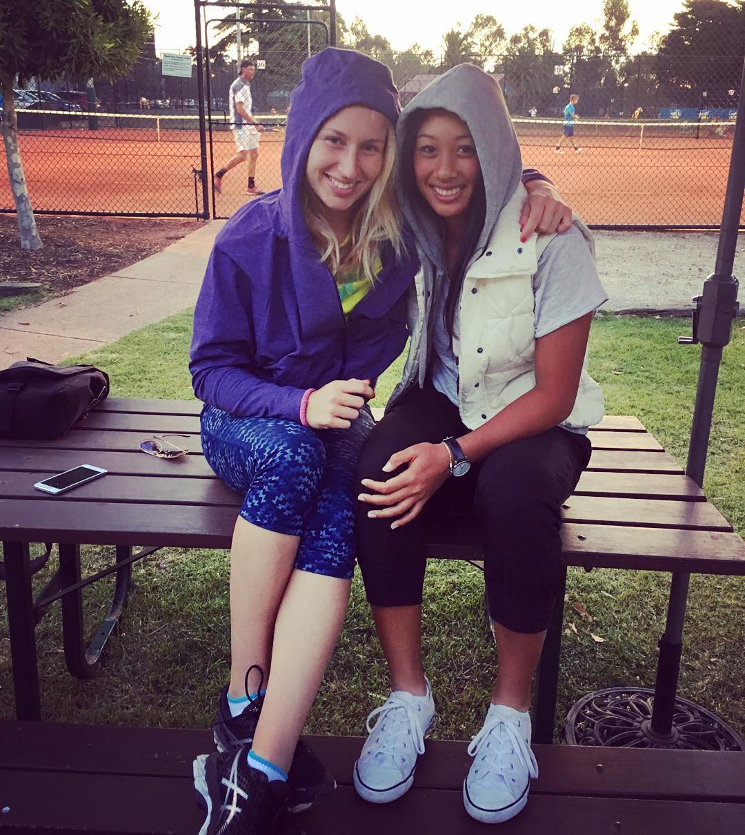 WTA ANGELS: Priscilla Hon e Amigas