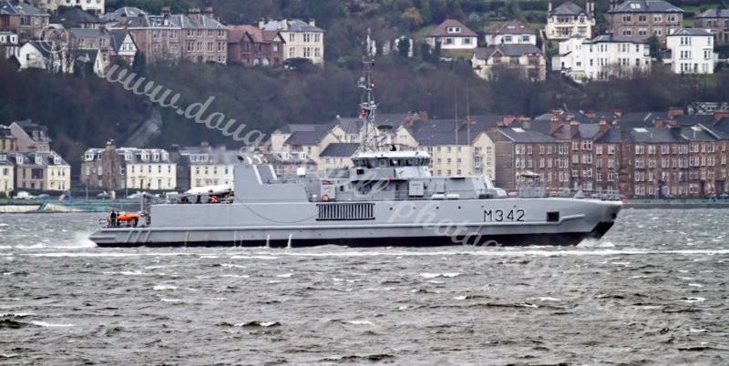 Dougie Coull Photography: Joint Warrior Naval Exercise 2011 - Faslane ...
