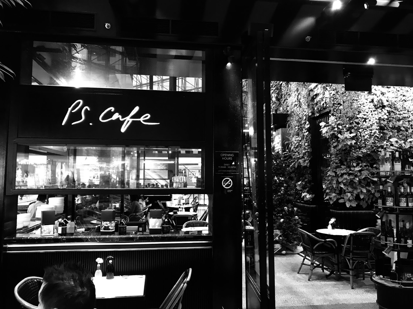 Small Potatoes Make The Steak Look Bigger: PS. Cafe, Raffles City