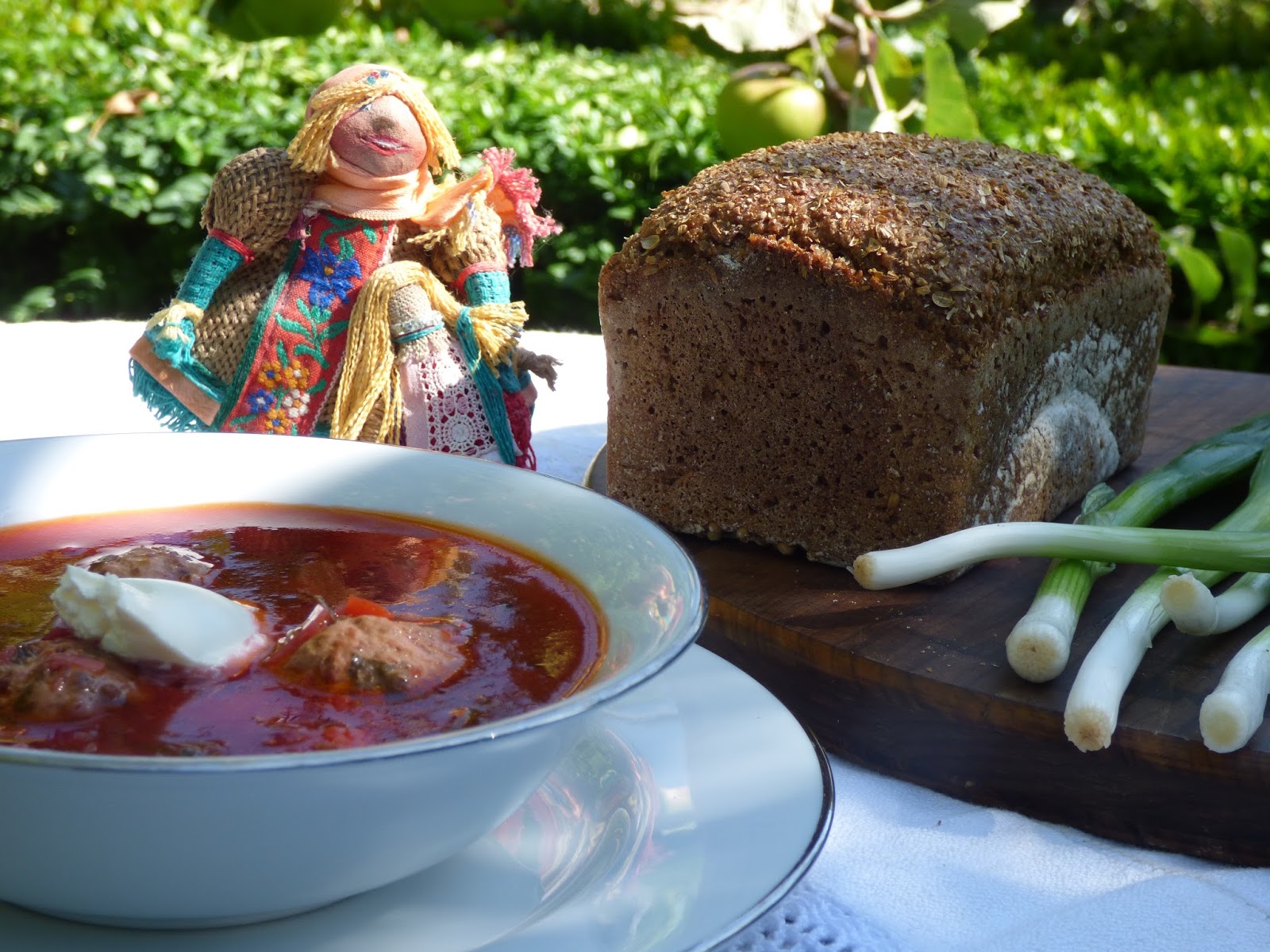 Chez Maximka: Mama's borscht