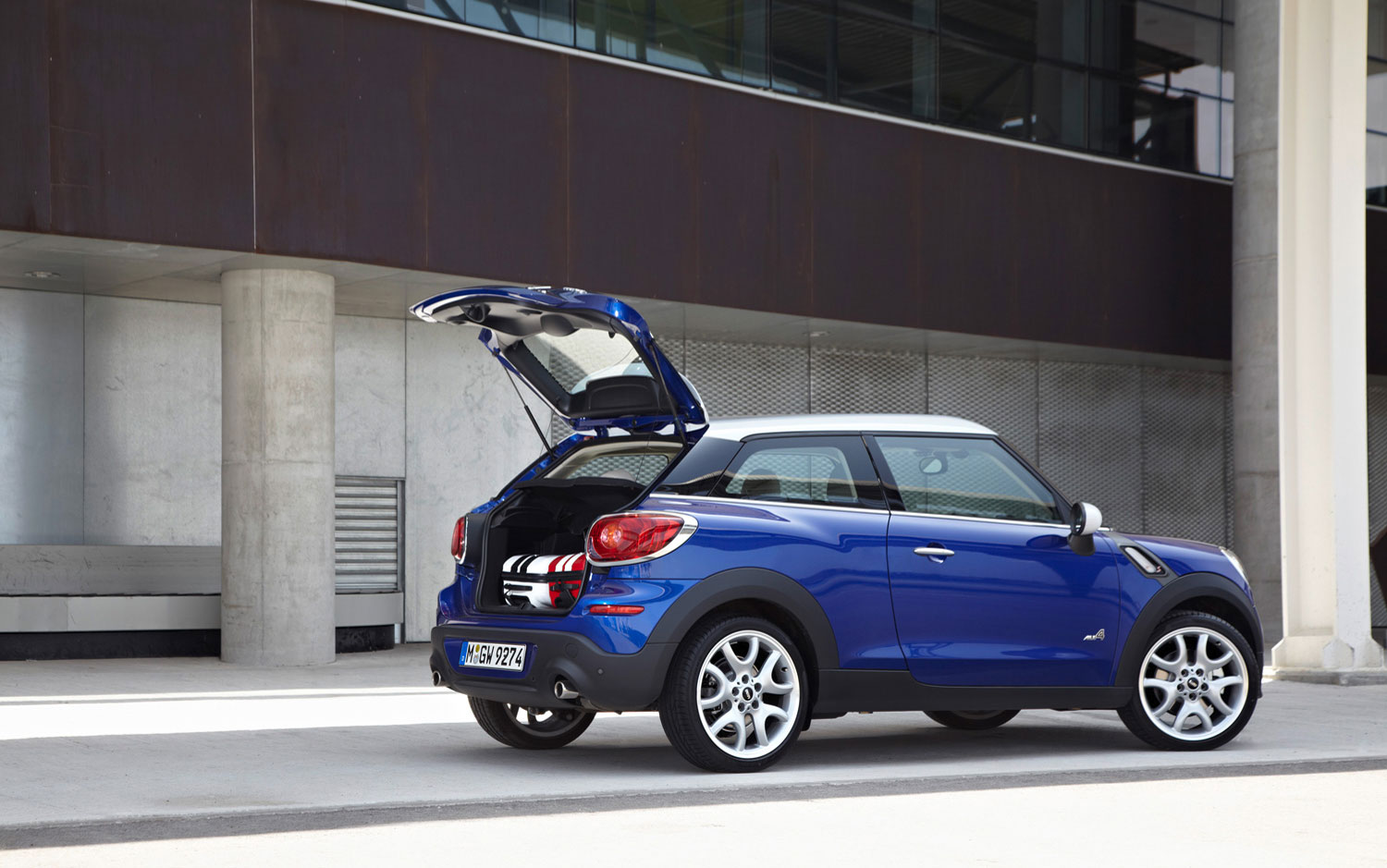 Cars Model 2013 2014: Mini Cooper Paceman First Look
