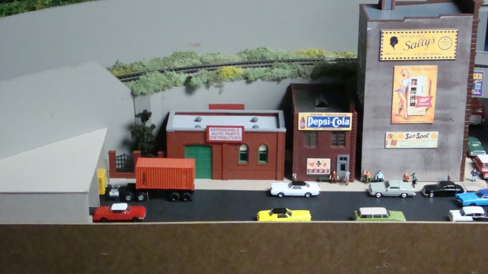 New York Central Train Layout: Market Street Makeover