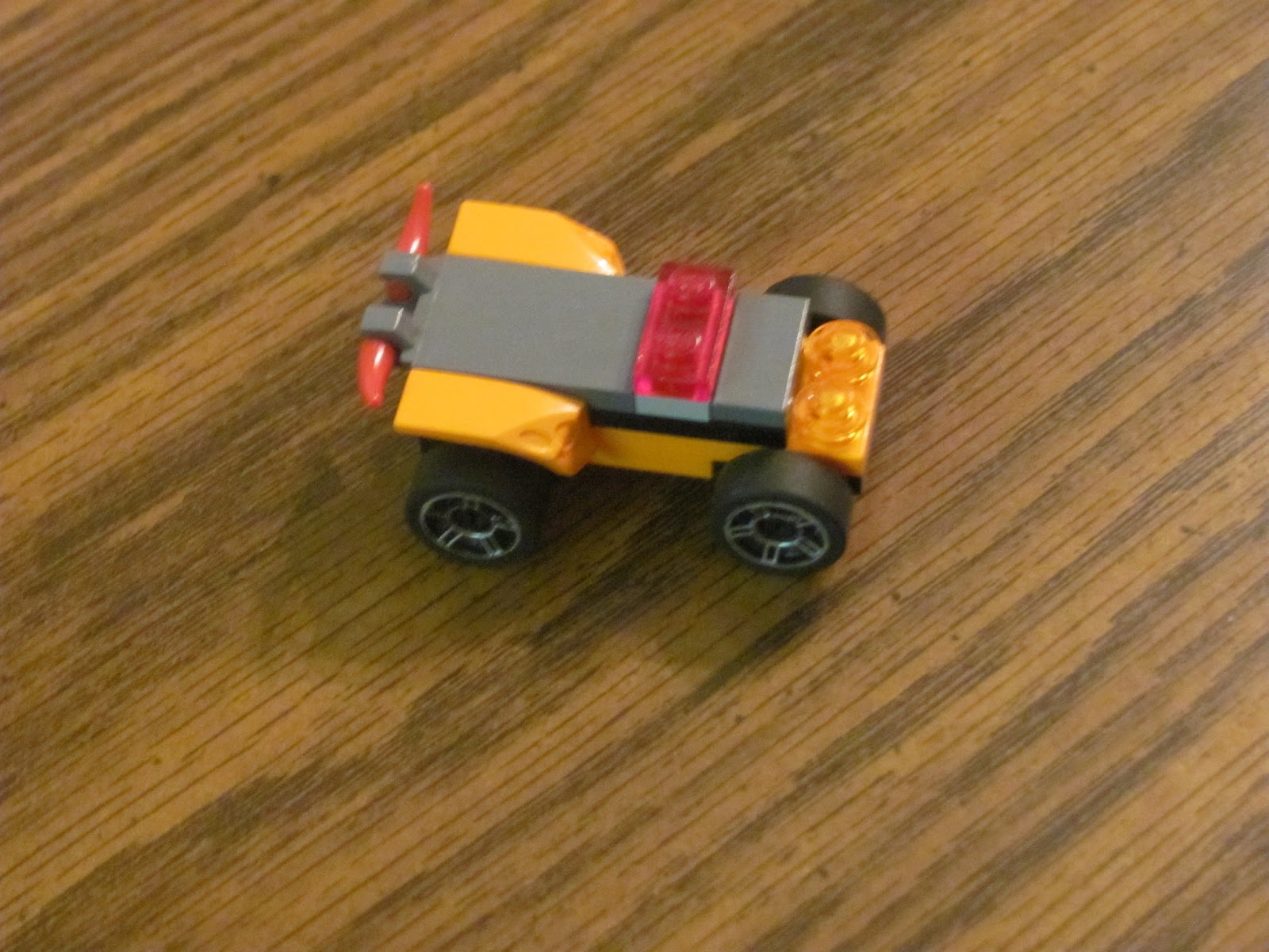 Lego Picks: cool creation of the week (mini cars)