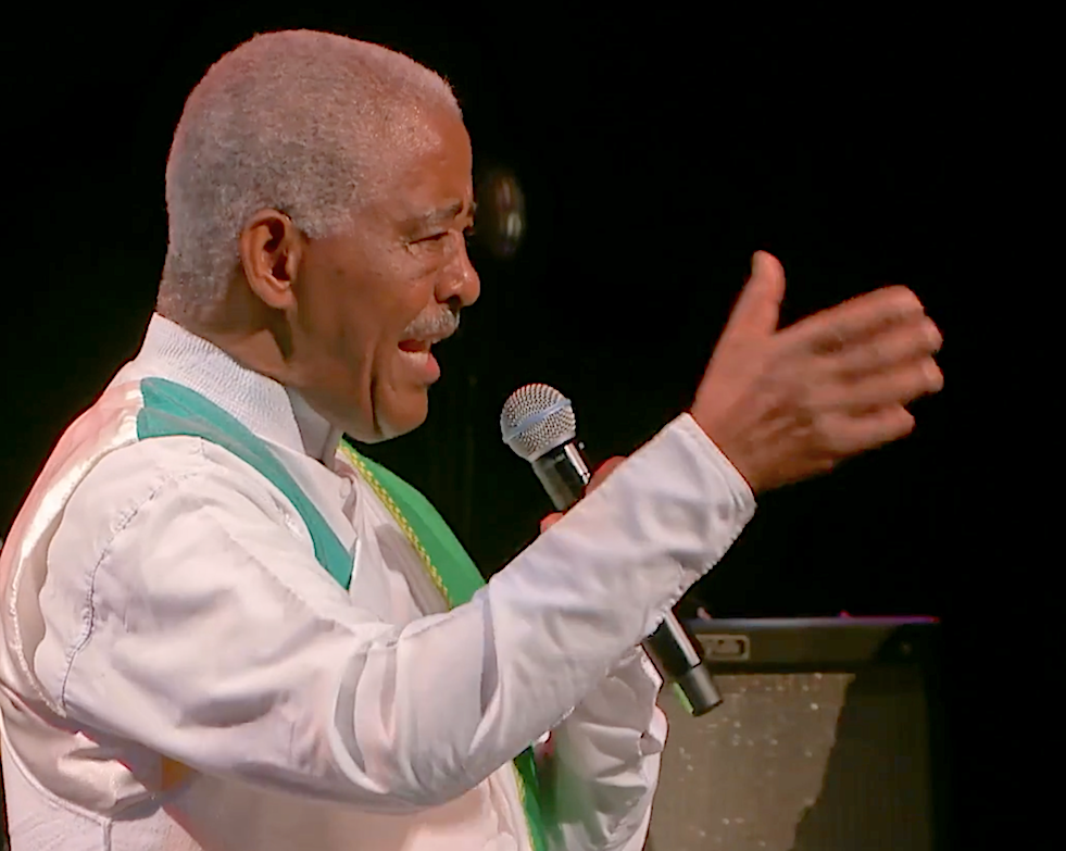 The Perlich Post: Watch Ethiopian legend Mahmoud Ahmed live @ Banlieues ...