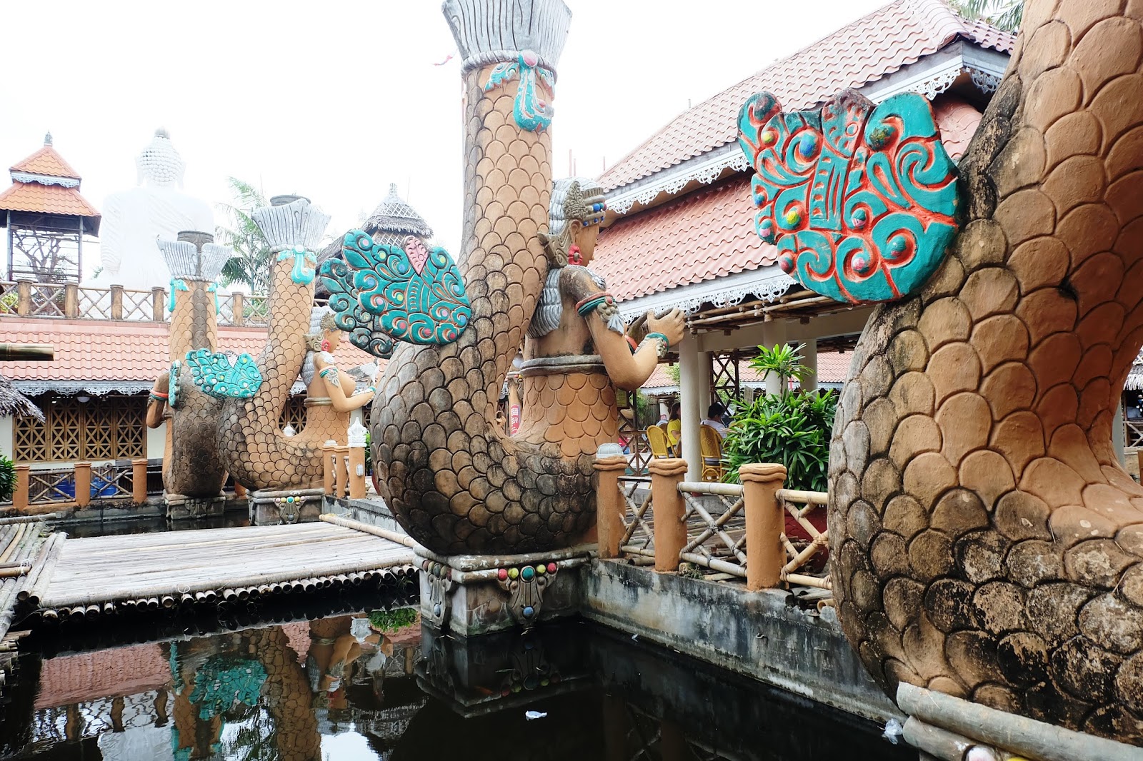 Isdaan Floating Restaurant in Calauan Laguna - Someday This Day