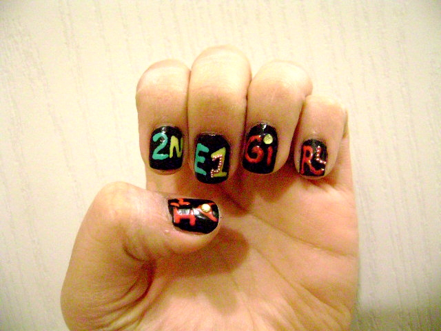2NE1 Nail design