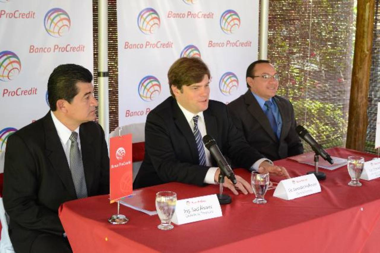 Banco Procredit S.A.: Imagenes