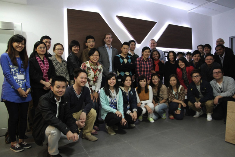 【EXPANSYS SIMフリー情報局】第29回：香港スタッフのスマートフォン調査と旧正月の香港の様子 | GAPSIS