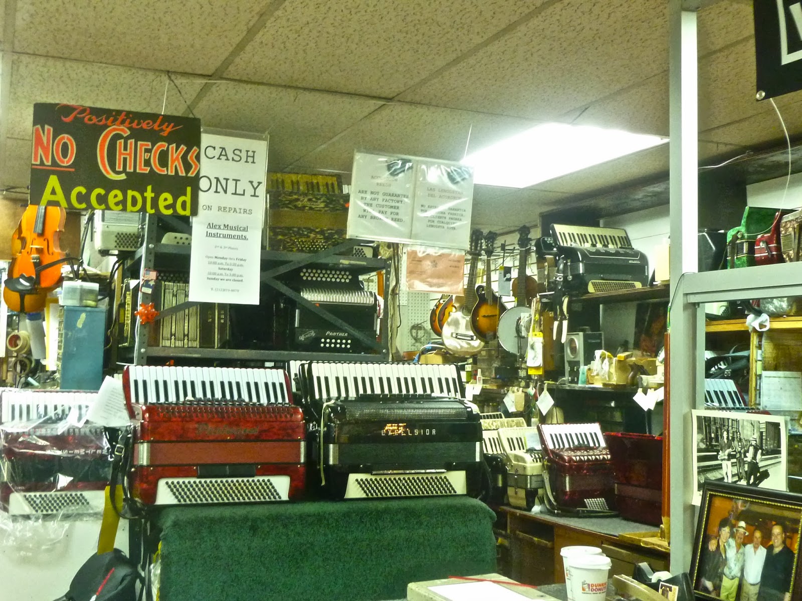 Jeremiah's Vanishing New York: Music Row