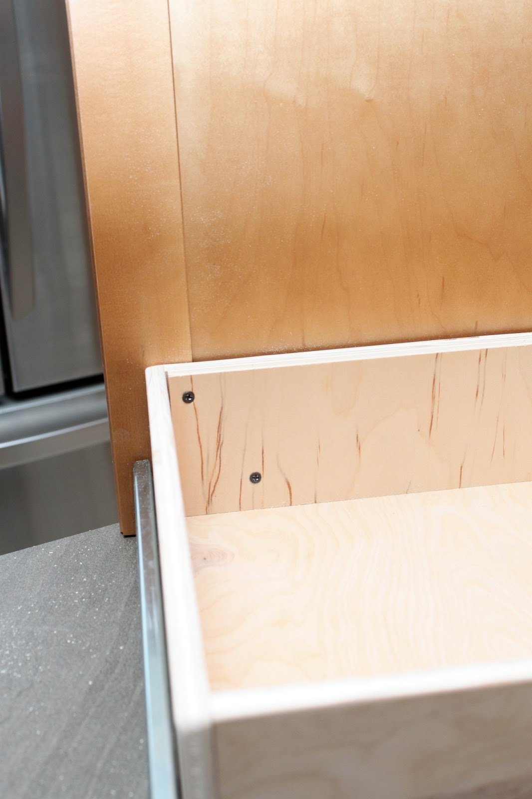 Our Modern Homestead: DIY Pull-out Trash Drawer