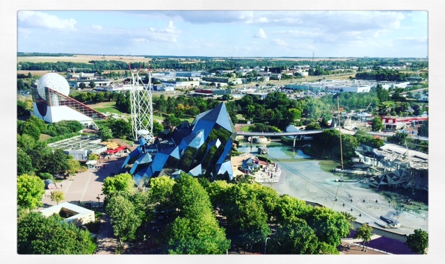 Ma poussette à Paris: Visite au futuroscope : questions pratiques