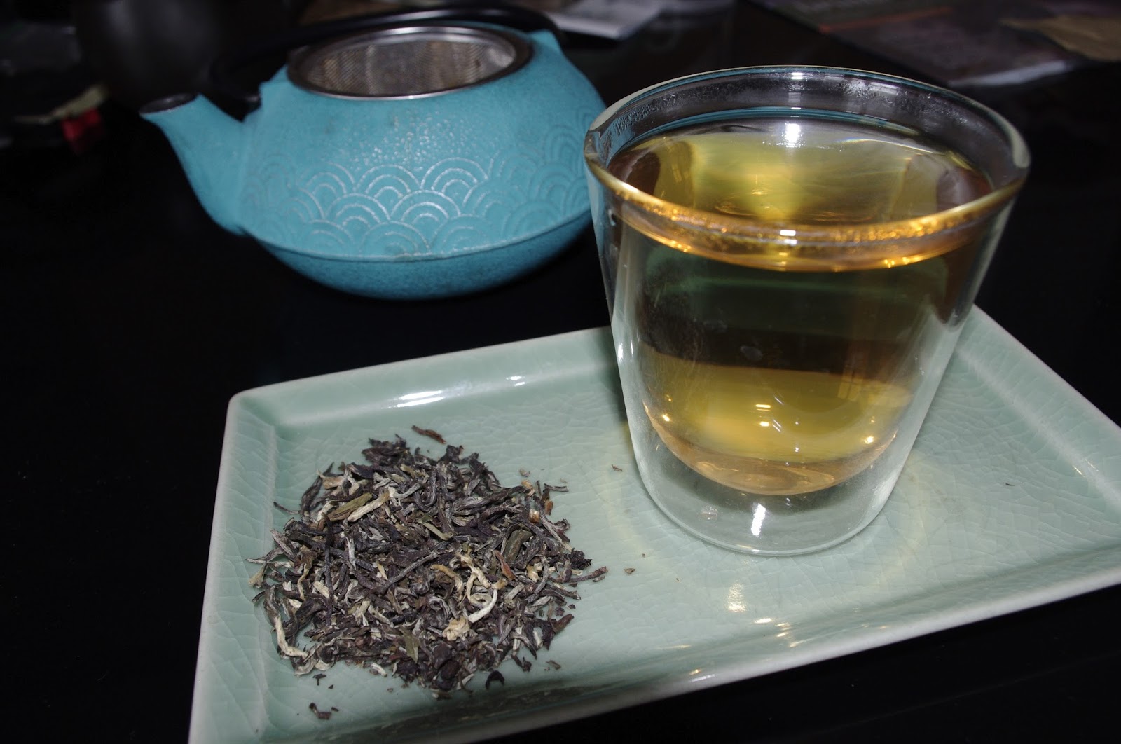 Savourer le thé: Test: Darjeeling Black Dragon (Tea & Ty)