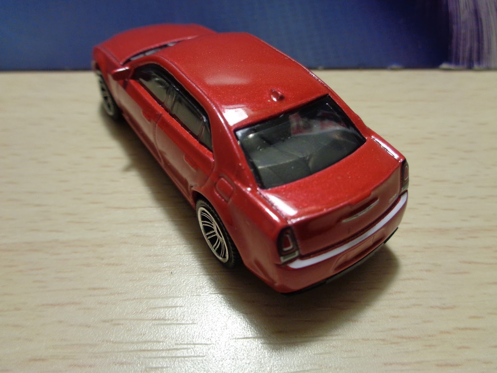 J And J Toys: Matchbox Monday - 15 Chrysler 300