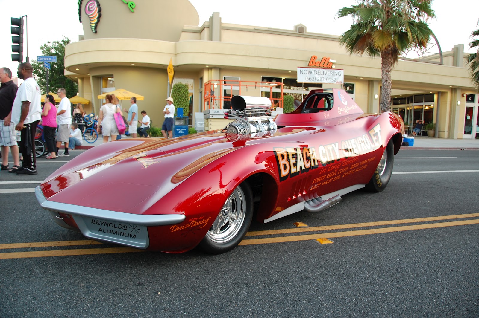 Two For The Road: Classic Dragsters in Long Beach